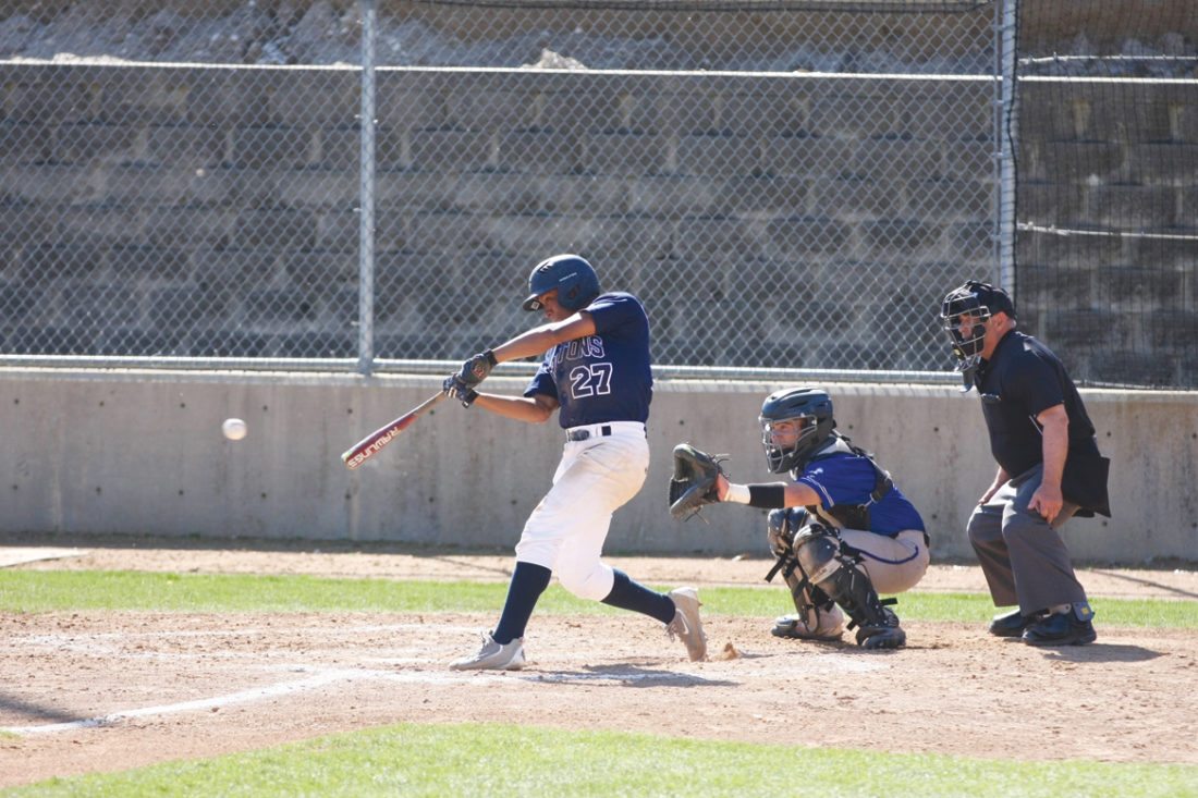 Tritons get back to work | News, Sports, Jobs - Messenger News